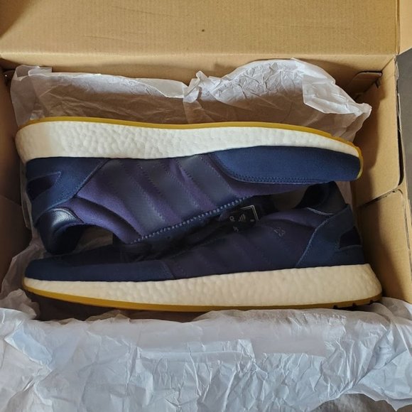 adidas | Shoes | Adidas I5923 Running Shoes Navygum Color | Poshmark